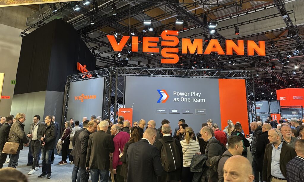 Viessmann Climate Solutions wächst mit Wärmepumpen und ...